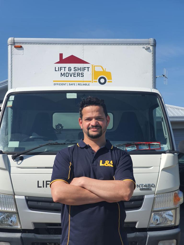 Moving Company in Tauranga, NZ | Furniture Movers in Tauranga | Lift & Shift Movers